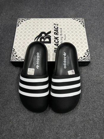 𝐀𝐝𝐞𝐥𝐢𝐭𝐞 𝐒𝐥𝐢𝐝𝐞𝐬 - 𝐁𝐥𝐚𝐜𝐤